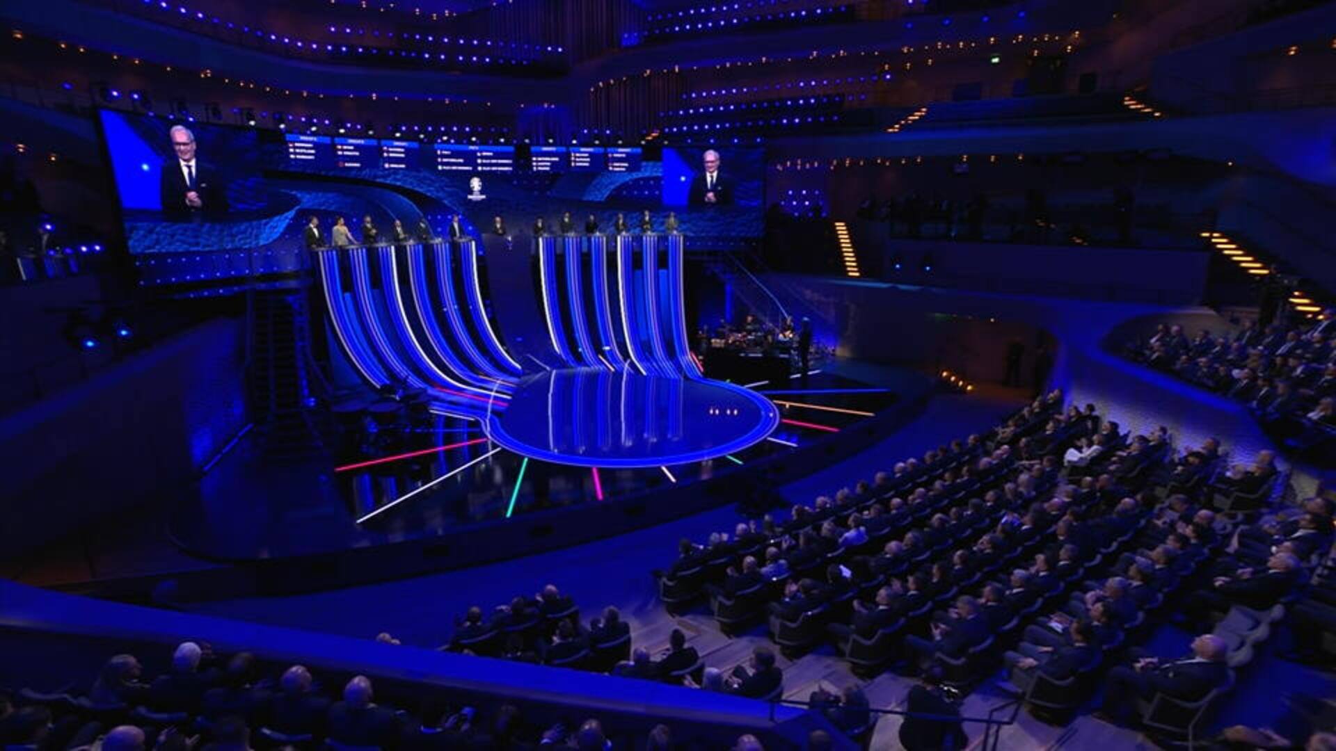 Tirage au sort de l'Euro-2024: l'Italie dans le groupe le plus relevé | TVA Sports | TVA Sports