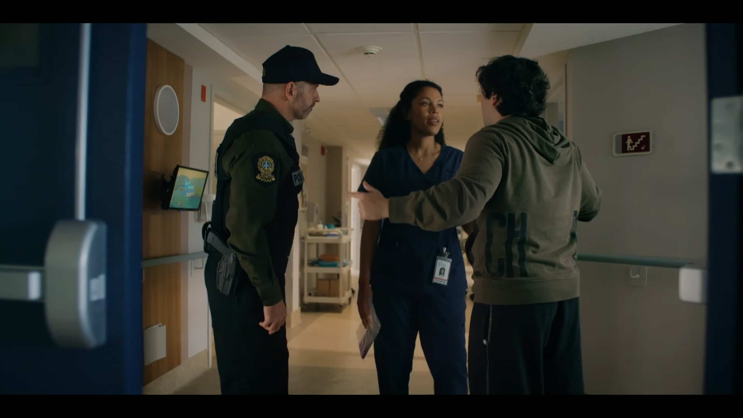 Évacuer | Les bracelets rouges | TVA | TVA+