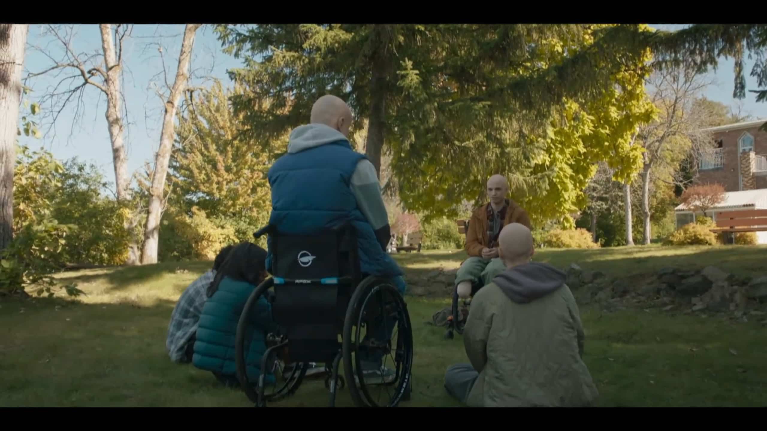 Jouer avec le feu (1ère partie) | Les bracelets rouges | TVA | TVA+ | TVA+